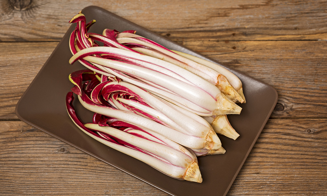 Treviški radič na žaru - Znam.si